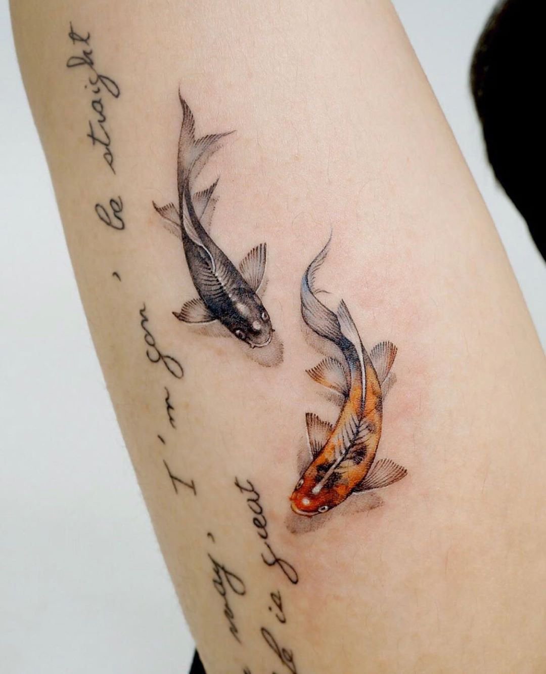 27+ Schöne Fische Tattoos für Männer und Frauen: Bedeutung & Vorlagen ...