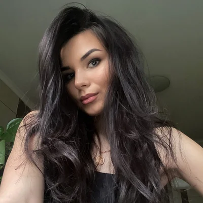 Piercing Artist Darina Sokolova | VeAn Germany