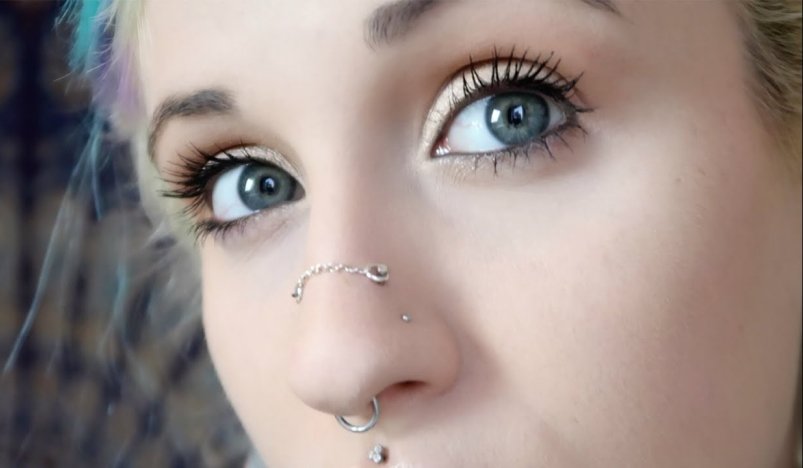 27+ Fotos von Nasen piercings: Namen & Wie Schmerzhaft & Pflege & Arten ...