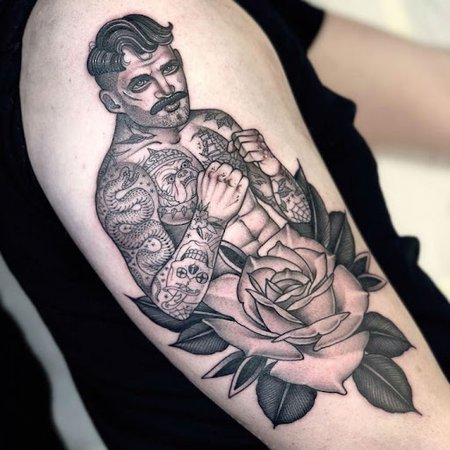 27+ Boxen Tattoos für Männer und Frauen: Bedeutung & Vorlagen-Ideen ...
